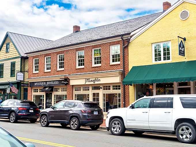 Middleburg's shops line up with the kind of charm that makes window shopping feel like a sport.