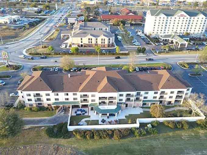 Small-town architecture meets big-hearted hospitality in this downtown scene that feels refreshingly unhurried and genuinely welcoming to all.