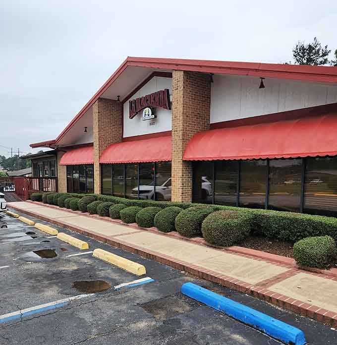 La Hacienda reminds you that even small Georgia towns have embraced the universal truth that tacos make everything better.