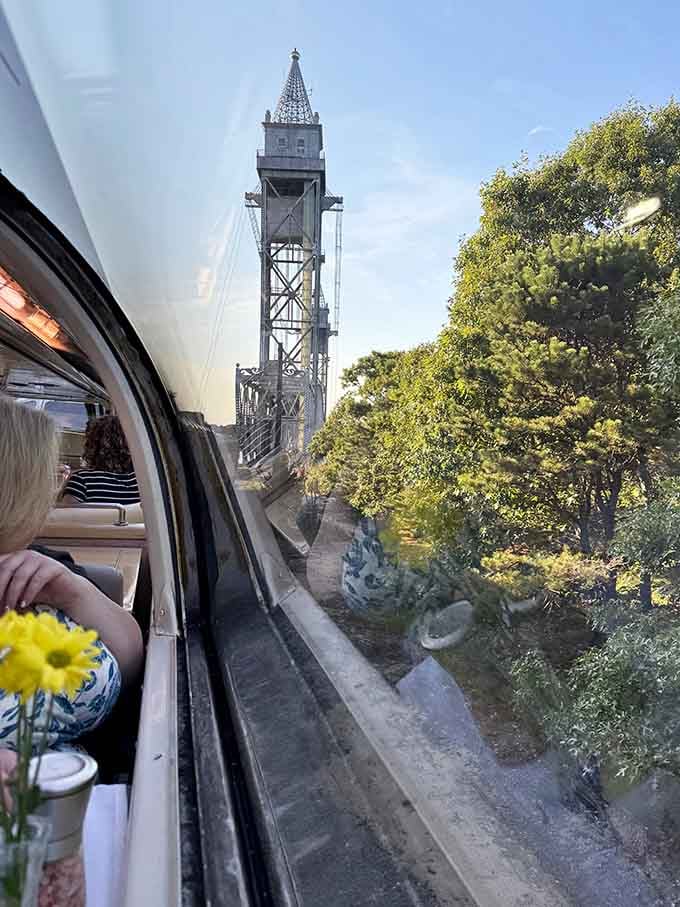 Crossing historic bridges while dining beats your usual Tuesday commute by approximately one million percent.