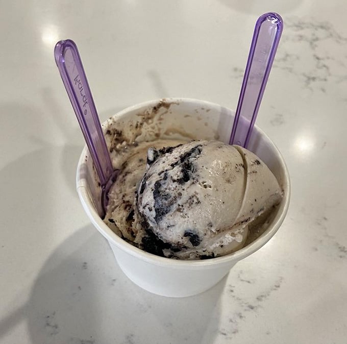 Cookies and cream gelato with two spoons, because some moments are too good not to share properly.