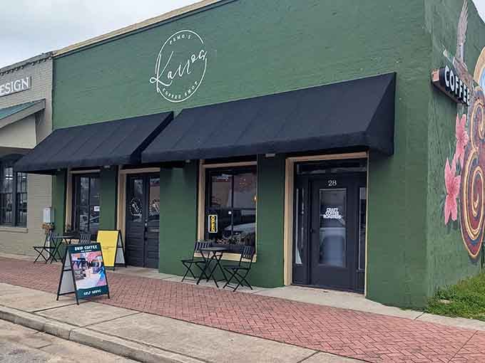 Kairos coffee shop brings modern caf&eacute; culture to Ellaville, minus the pretentious barista attitude and laptop hoarders.