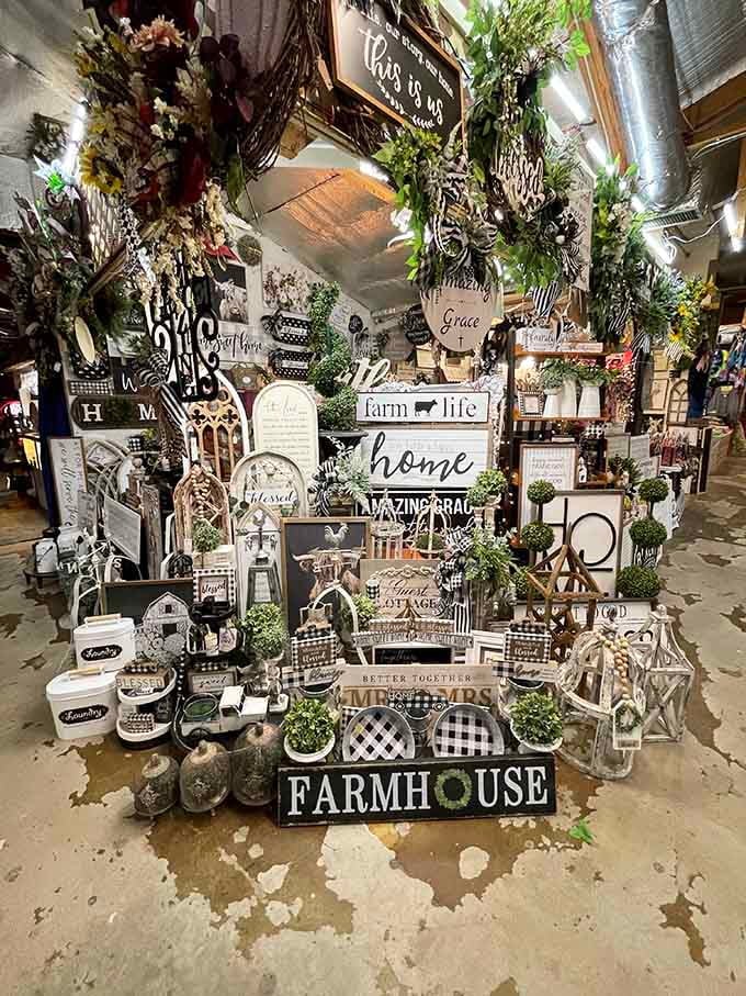 Farmhouse chic meets rustic charm in this display that would make home decorators weep with joy.