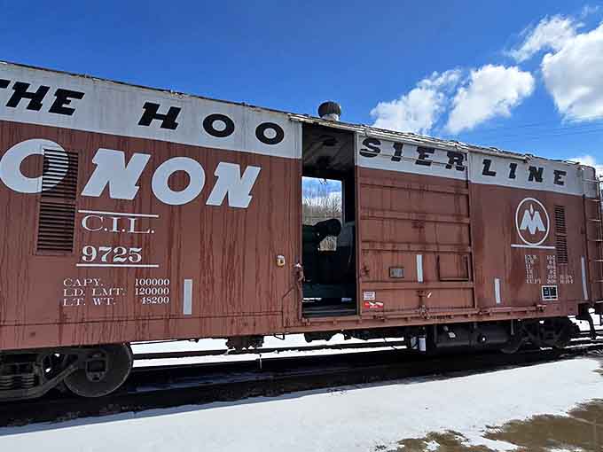 The Hoosier Line boxcar stands as a reminder that freight trains had way more personality back in the day.