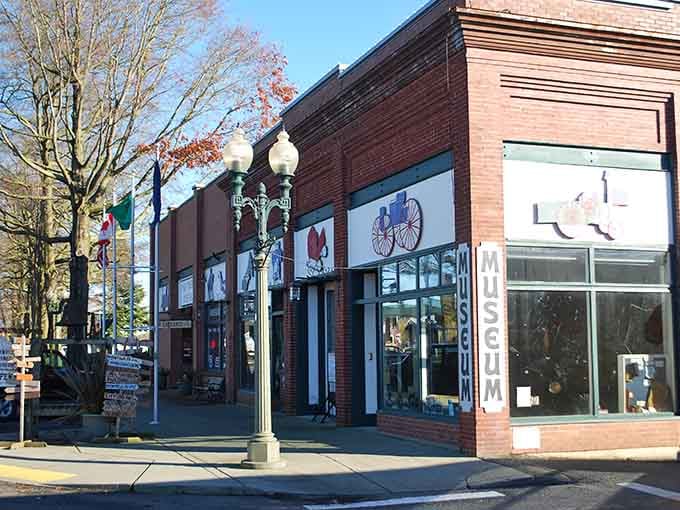 Inside, you'll find vintage treasures that make antique shopping feel like legitimate time travel without the paradoxes.