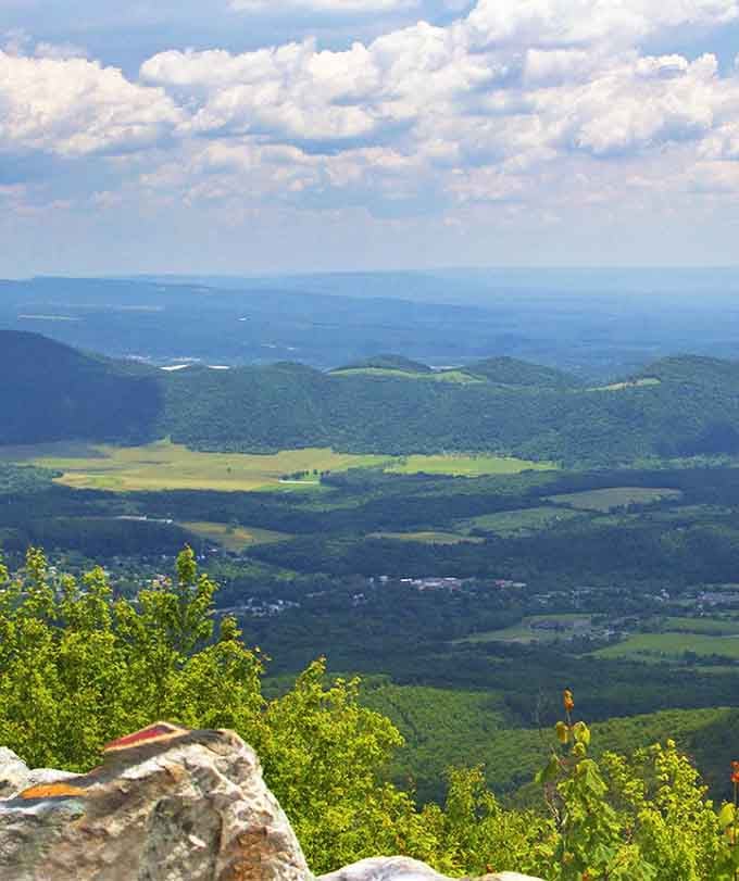 Valley views that make you understand why people write poetry, even the folks who failed English class.