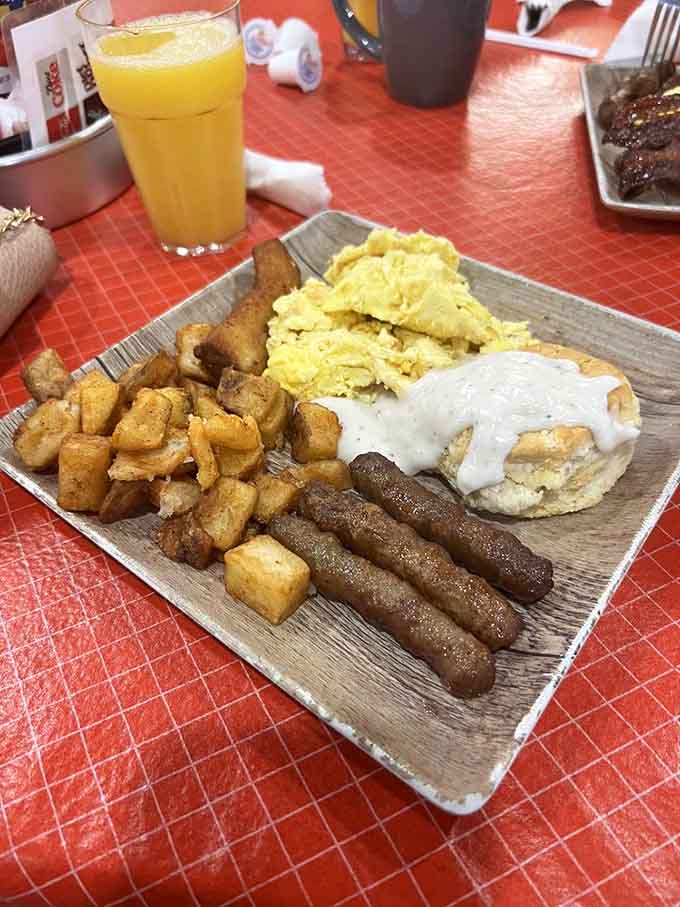 Starting your day with this breakfast spread is like giving your morning a standing ovation before noon.