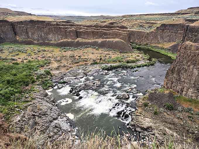 The Palouse River carved this canyon with the patience of a sculptor and the power of dynamite.