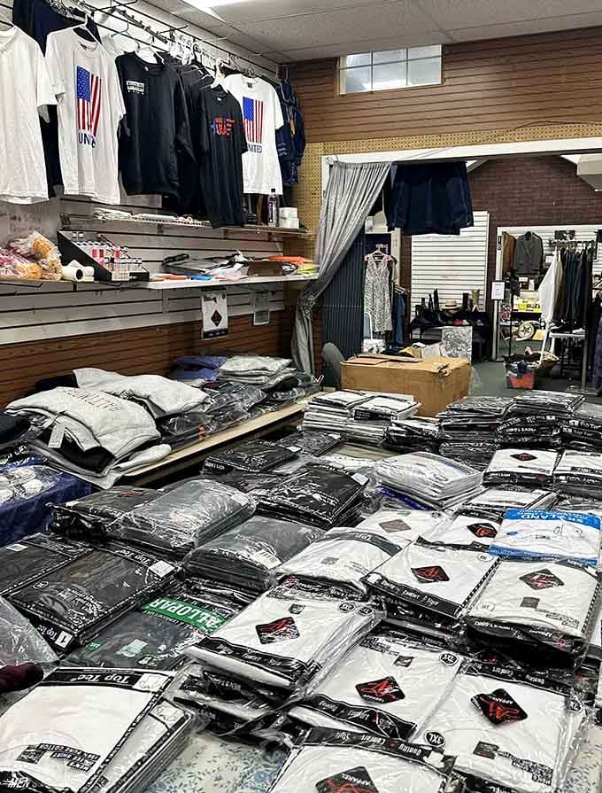 Fresh inventory arrives constantly, with neatly folded apparel ready to refresh your wardrobe without emptying your wallet.