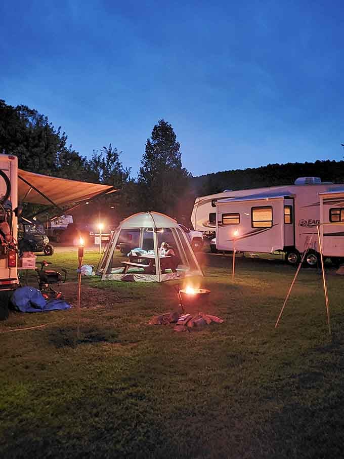 Evening camp setups glowing softly prove that sometimes the best luxury is simply being unplugged together.