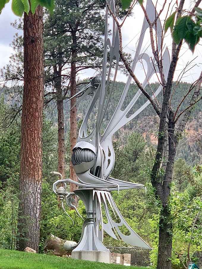 The intricate cutouts and curves of this avian masterpiece show how metal can be made to look impossibly light and graceful.