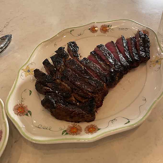 Perfectly sliced ribeye with a gorgeous sear proves buffet food can absolutely rival any steakhouse in town.