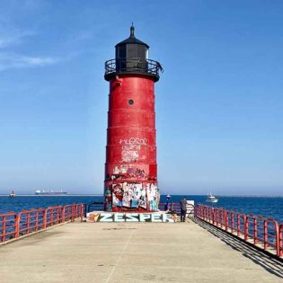 These 10 Stunning Wisconsin Lighthouses Are So Beautiful, They Barely ...