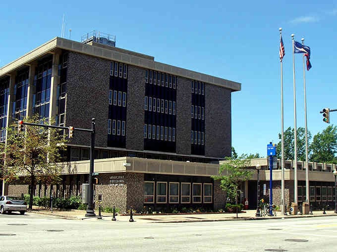 Flags wave proudly above the civic center, reminding you that small cities take their community pride seriously.