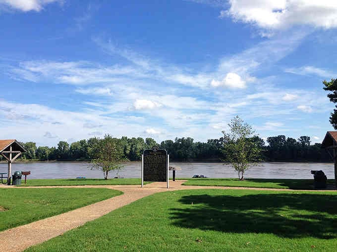 The mighty Mississippi flows past manicured lawns where you can sit and contemplate life at river speed.