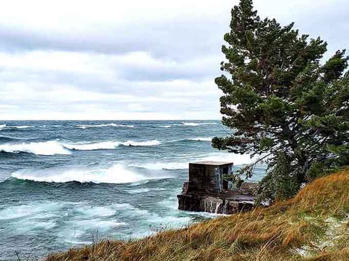 When Superior gets moody, she puts on quite a show, reminding everyone why lighthouse keepers earned their keep.
