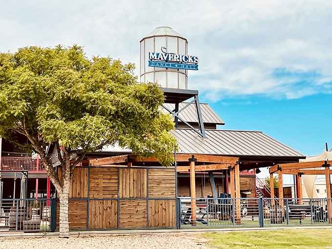 That water tower tells you everything you need to know: this is where Central Texas comes to dance.