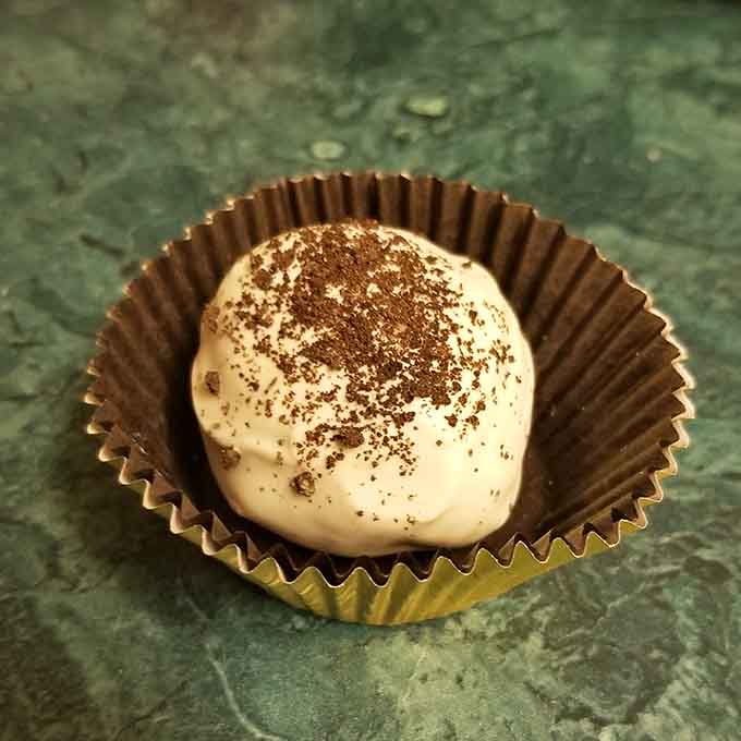 Individual truffles that look almost too pretty to eat, but let's be honest, that won't stop anyone.