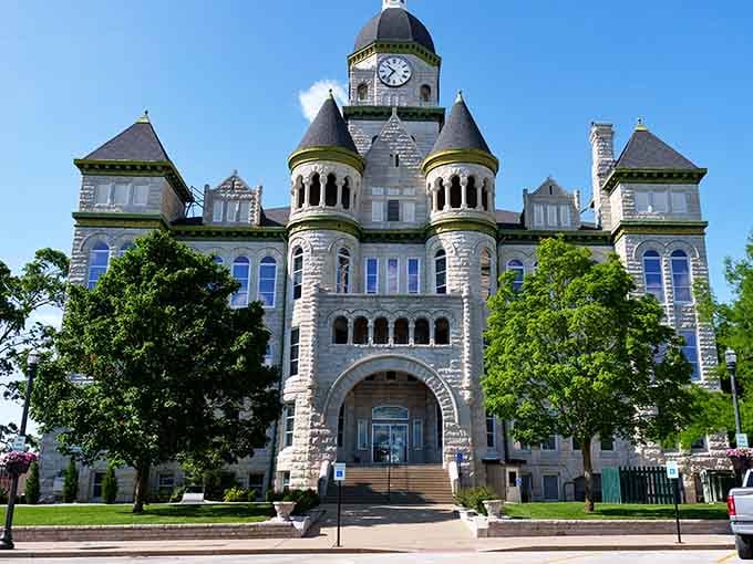 The Jasper County Courthouse rises majestically above the square, a Romanesque masterpiece built from local Carthage marble.