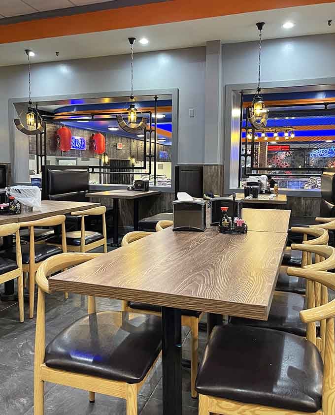 Modern industrial d&eacute;cor meets comfortable seating, because eating a lot requires both style and proper back support.