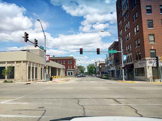 Wide streets and manageable traffic make driving here feel like a vacation from your usual commute nightmares.