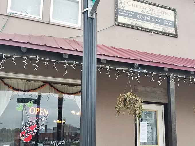 Cherry Street Cafe's storefront promises the kind of homestyle cooking that makes you forget about calorie counting entirely.
