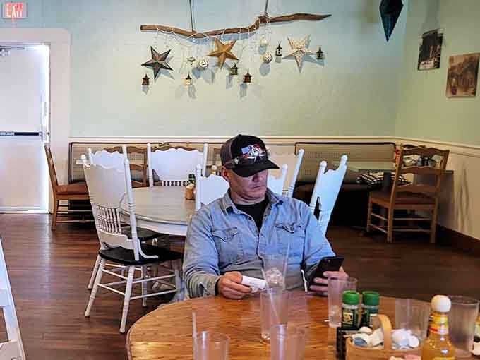 The interior welcomes you like a friend's kitchen, assuming your friend happens to make phenomenal breakfast for a living.