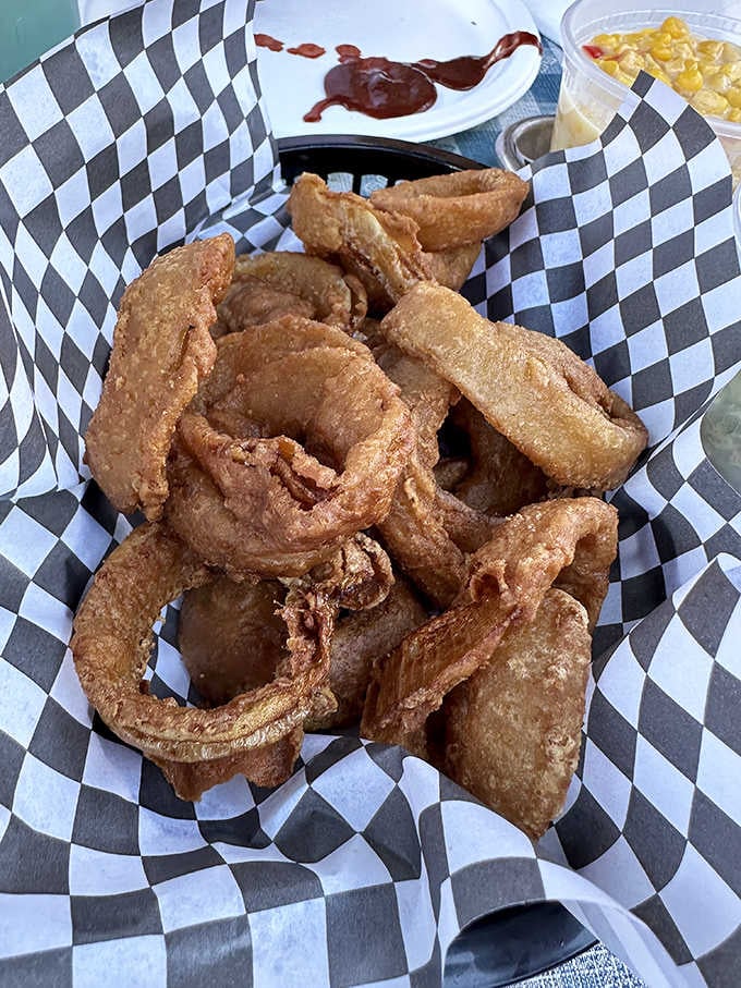Onion rings this crispy deserve their own theme song, maybe something from the Top Gun soundtrack works.