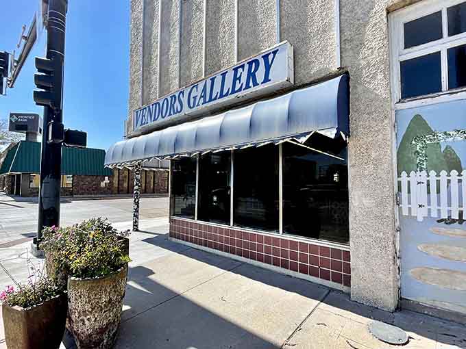 The Vendors Gallery adds a touch of local artistry to Main Street's classic small-town charm and character.