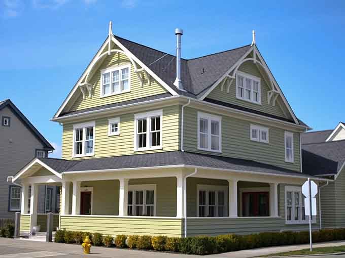 This cheerful cottage practically demands that you sit on the porch with coffee and zero agenda.