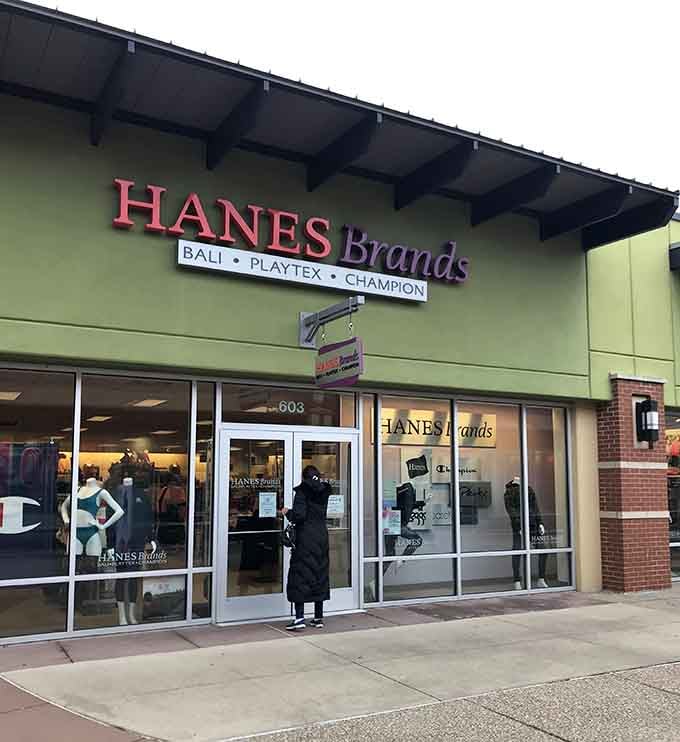 Comfort brands at comfortable prices, because your underwear drawer deserves an upgrade without breaking the bank completely.