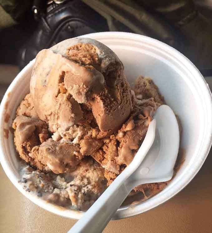 Chocolate peanut butter in a cup, because sometimes structural integrity matters less than pure indulgence.