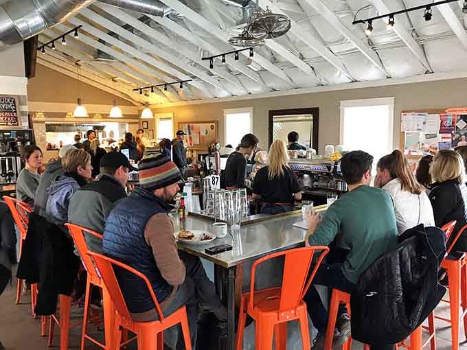 A full house of happy diners at the counter means you've found the right spot, Flagstaff.