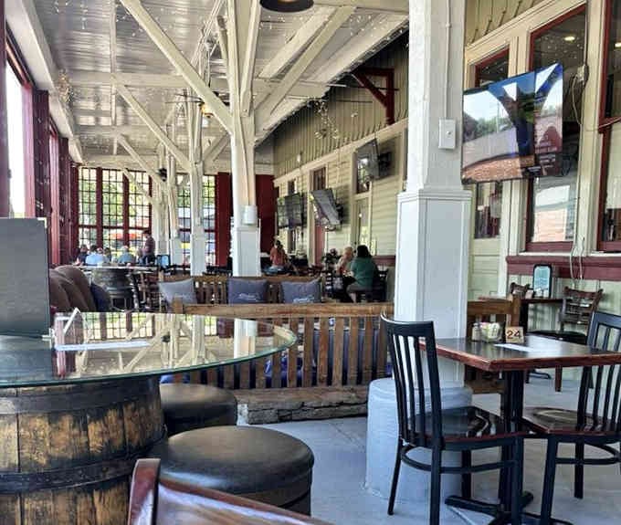 High ceilings and original architectural details remind you this building has welcomed travelers for generations, now with better food.