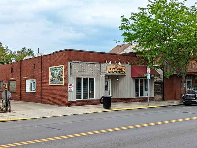 Papa Joe's Pizza serves up slices in a building that's seen decades of satisfied customers and cheese.