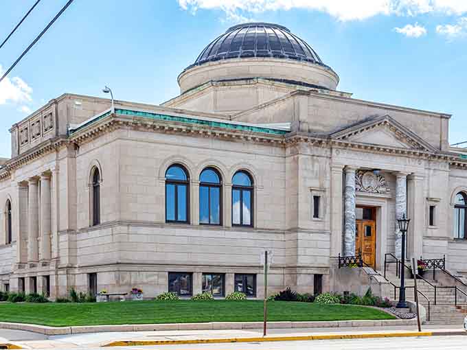 Classical architecture meets small-town accessibility in this stunning building that proves great design isn't just for big city dwellers.