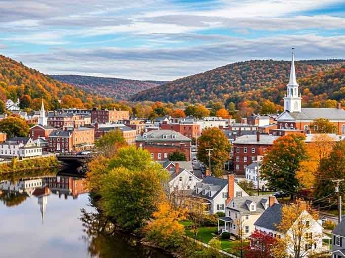 Fall paints the hillsides in colors so vivid they make your heart ache in the very best way possible.