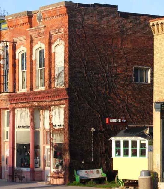 adorable towns minnesota living ftr