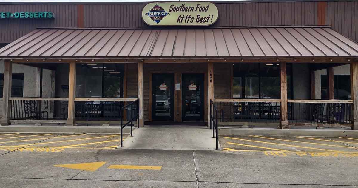 You'll Want To Visit Alabama's Most Legendary Buffet At Least Once