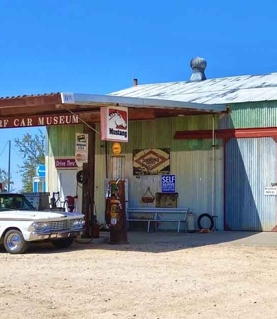 Most People Don&rsquo;t Know About This Amazing Car Museum Hiding In Arizona