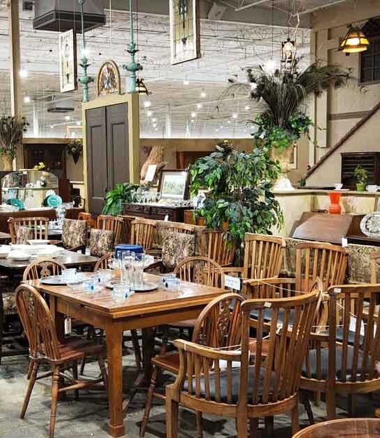 antique kept thrifting missouri ftr