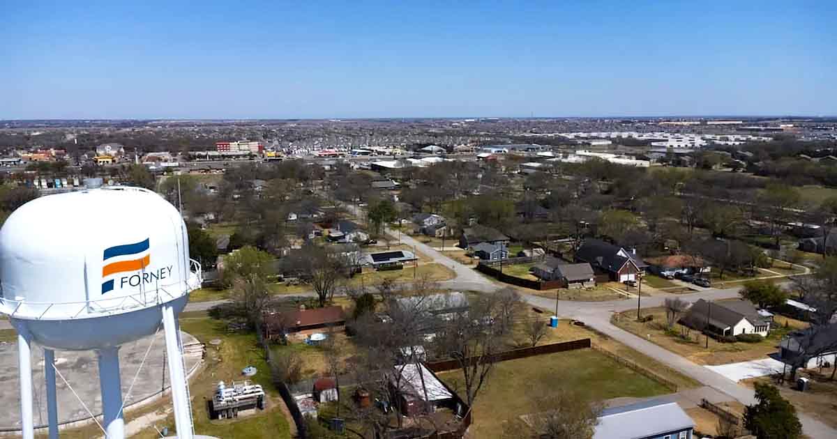 You Could Spend Weekend Antiquing In This Adorable Small Town In Texas