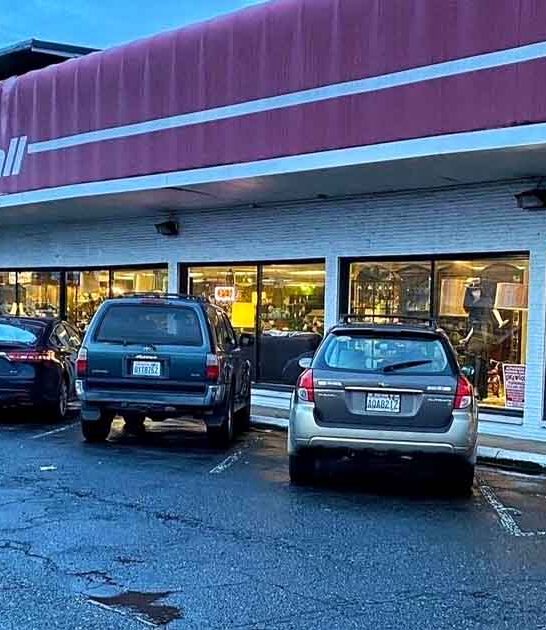 antique shop visit washington ftr