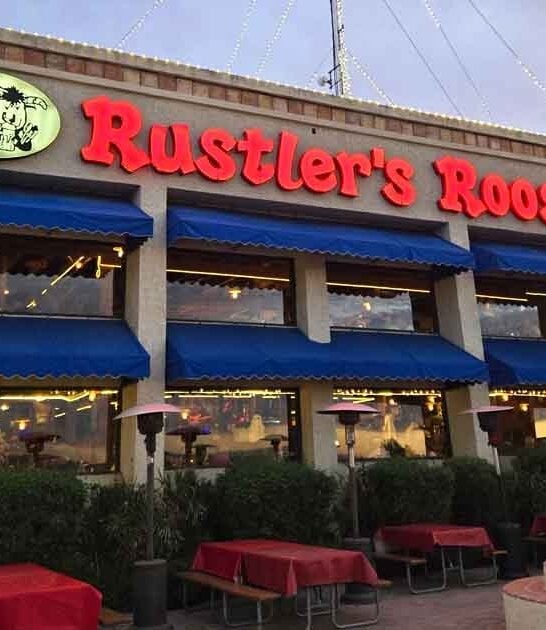 This Arizona Restaurant Is So Wonderfully Weird, You&rsquo;ll Be Talking About It For Years