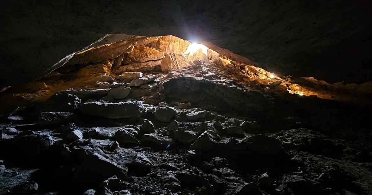 Discover The Stunning Underground World That's Been Hiding In This ...