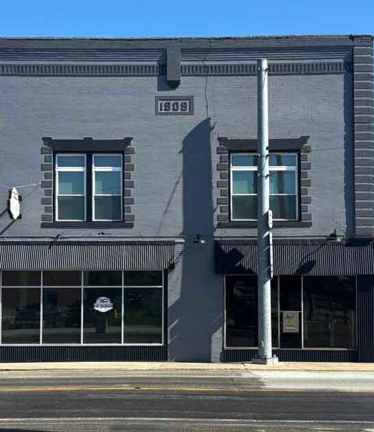 aviation themed restaurant indiana ftr