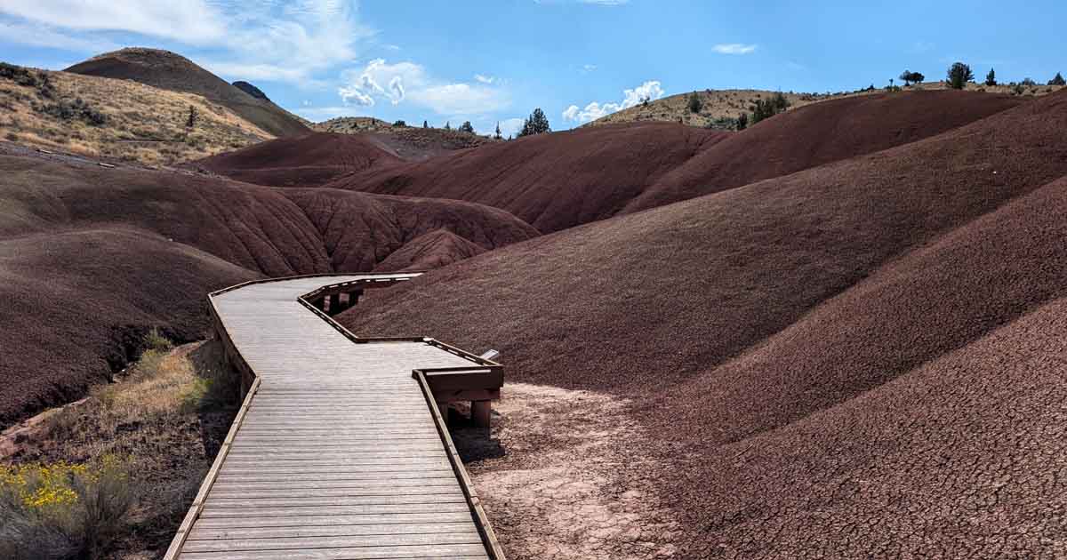 These 9 Natural Wonders In Oregon Look Almost Too Beautiful To Be Real