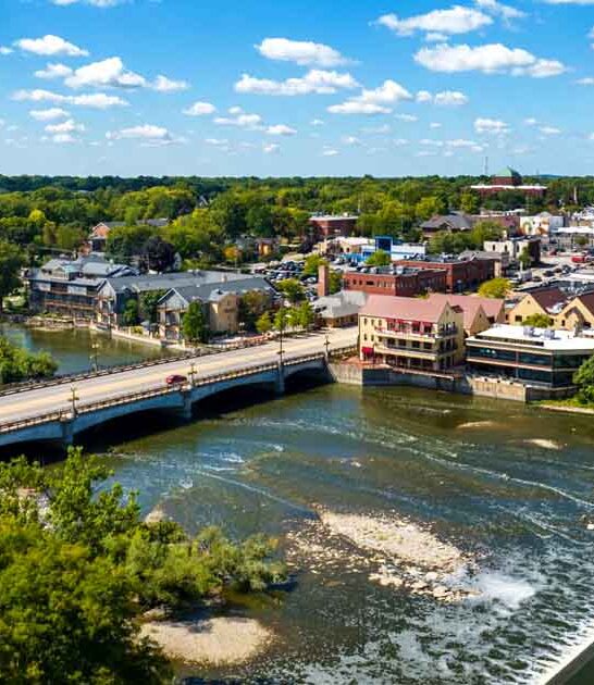 beautiful small towns illinois ftr