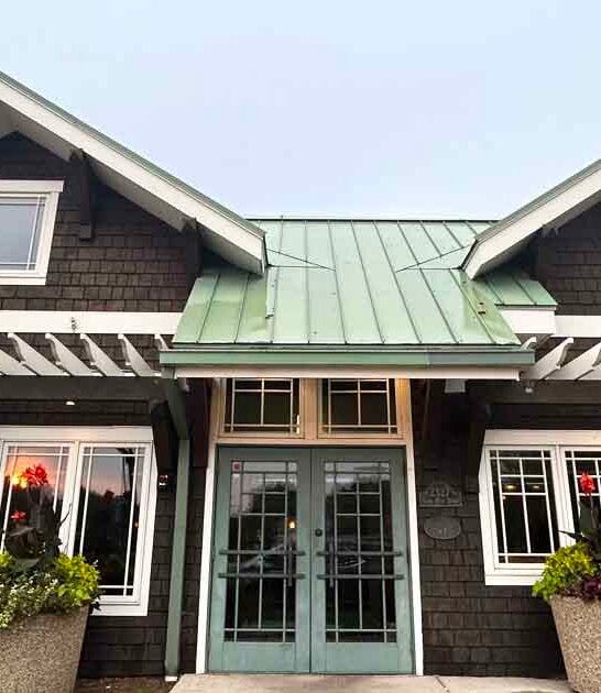 beloved illinois tavern ftr