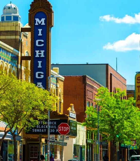 best places retire michigan ftr